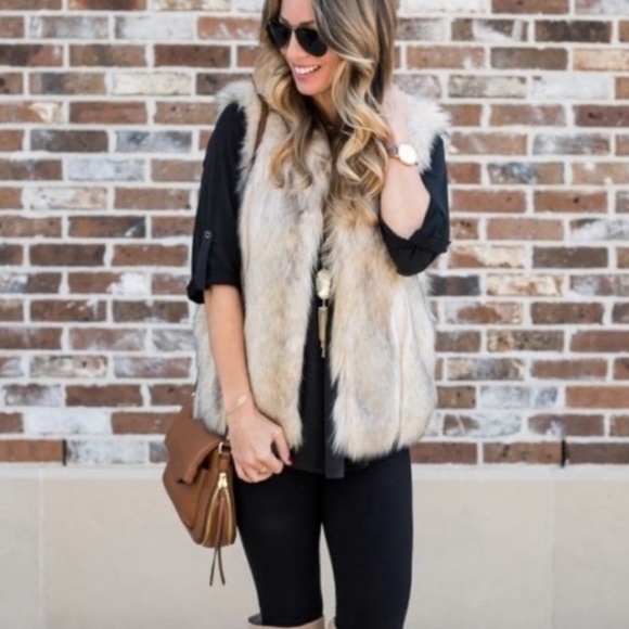 Universal Thread | Jackets & Coats | Universal Thread Faux Fur Mob Wife ...